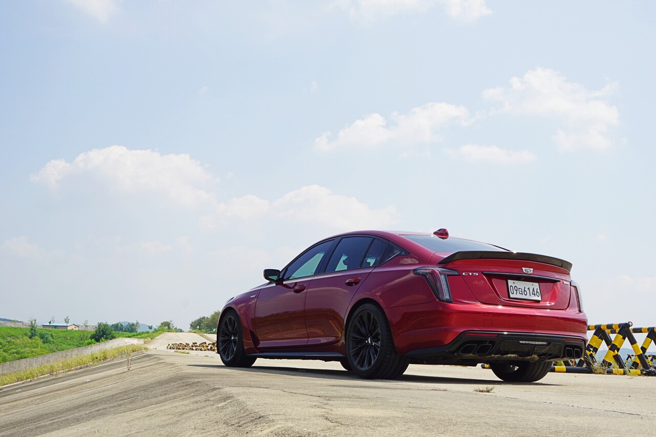 V8이여 영원하라, 캐딜락 CT5-V 블랙윙 [시승기]