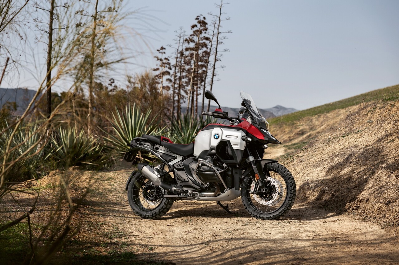 BMW 모토라드, ‘뉴 R 1300 GS 어드벤처’ 출시… 3910만원부터