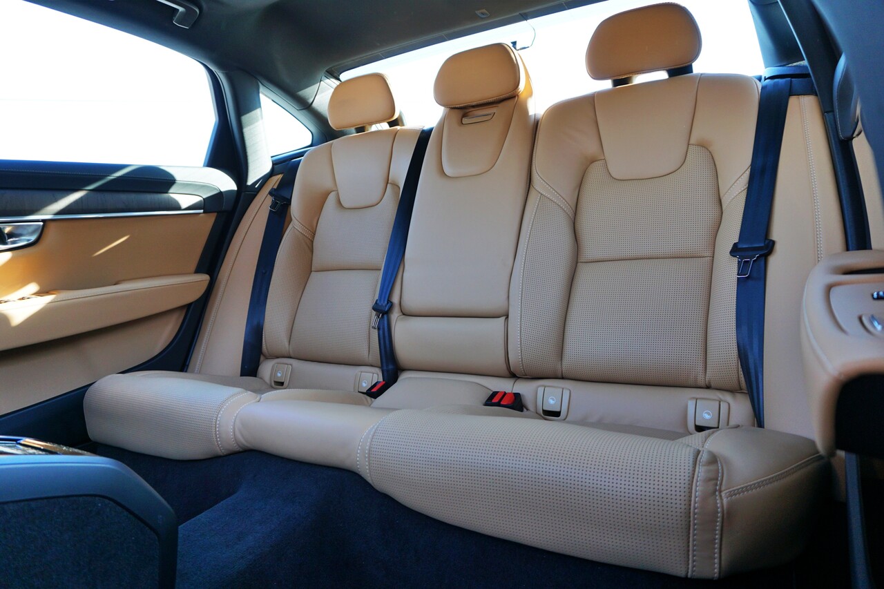 E 세그먼트 생태계 교란종, 볼보 S90 B5 [시승기]