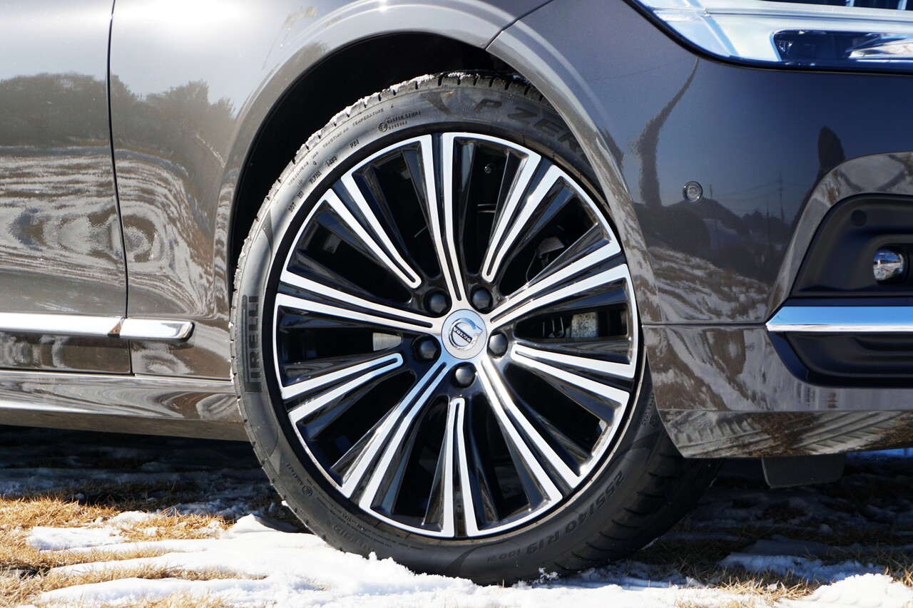 E 세그먼트 생태계 교란종, 볼보 S90 B5 [시승기]