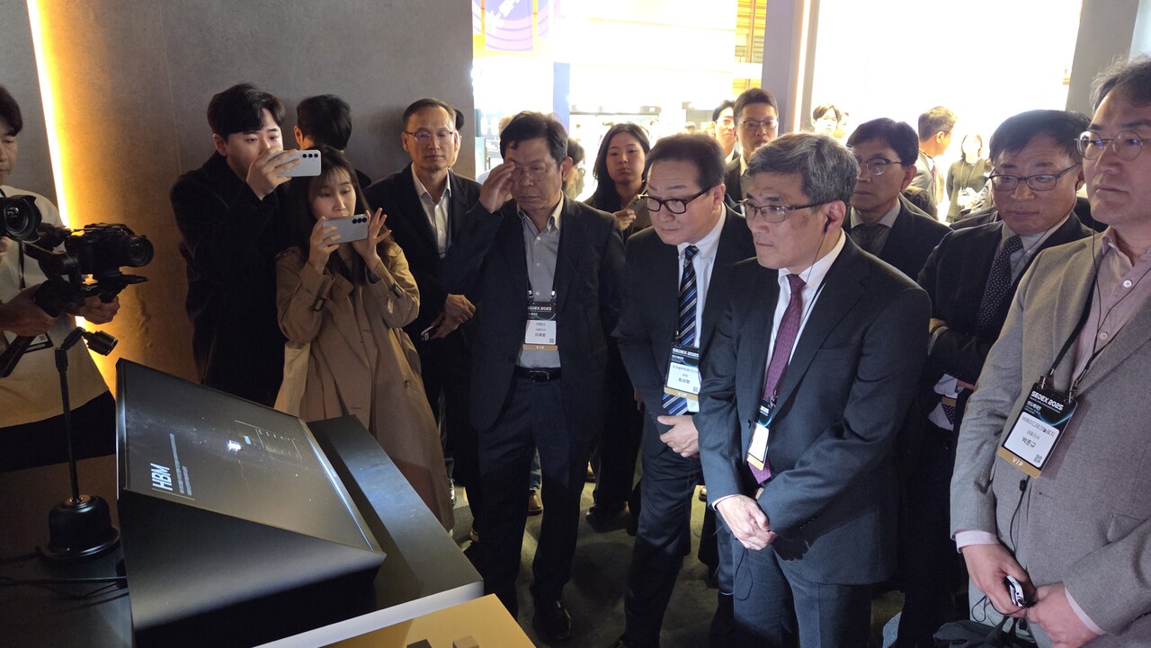 SK하이닉스 HBM4 살펴본 송재혁 삼성전자 CTO